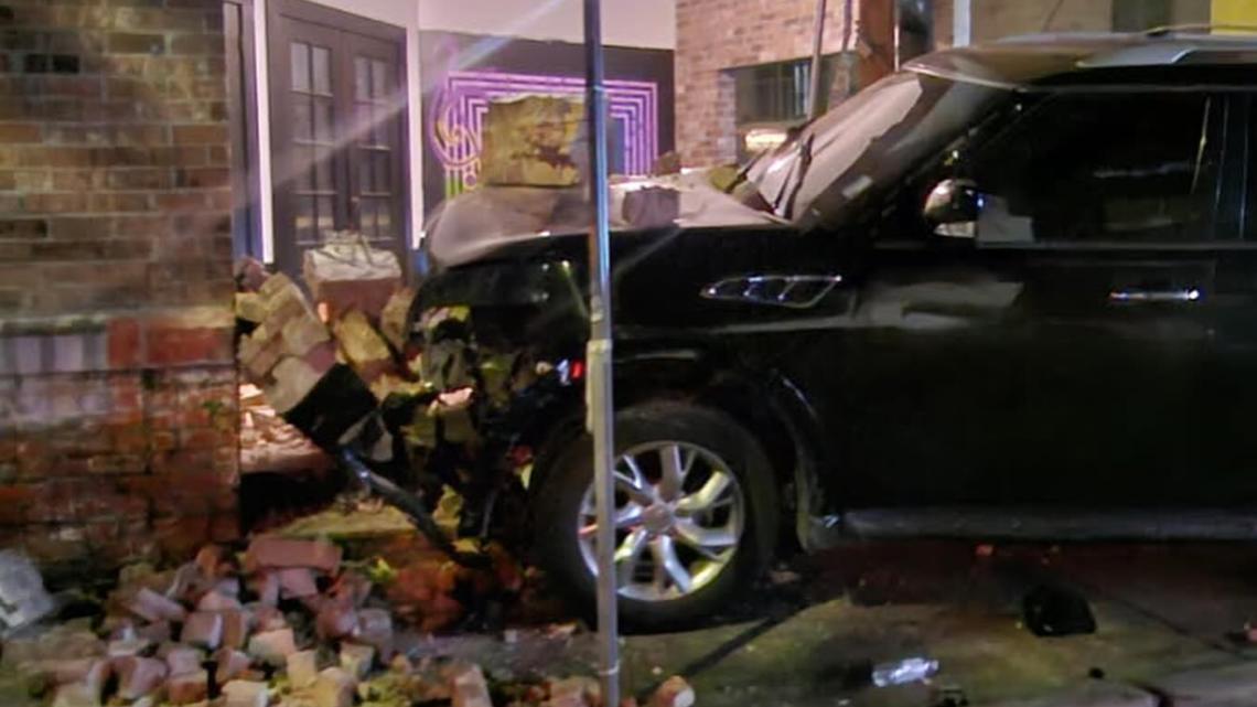 Photos show Howlin Wolf New Orleans damage after car crashes into ...