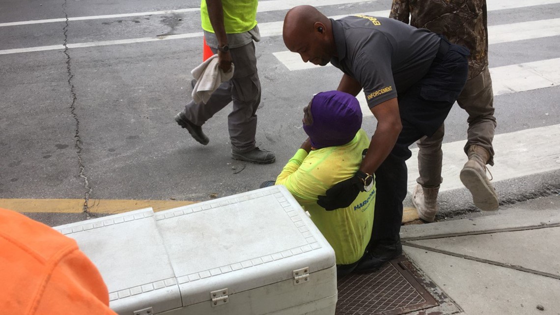 Photos: Hard Rock Hotel collapses in New Orleans | wwltv.com