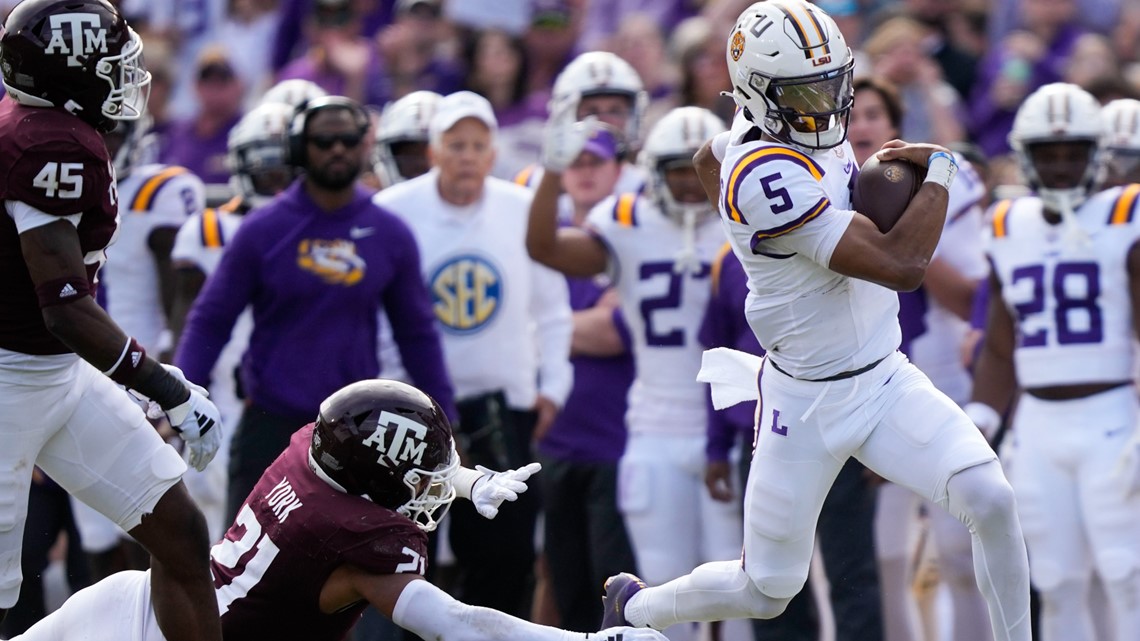 Jayden Daniels' 4 TD passes lead No. 14 LSU past Texas A&M 42-30 ...