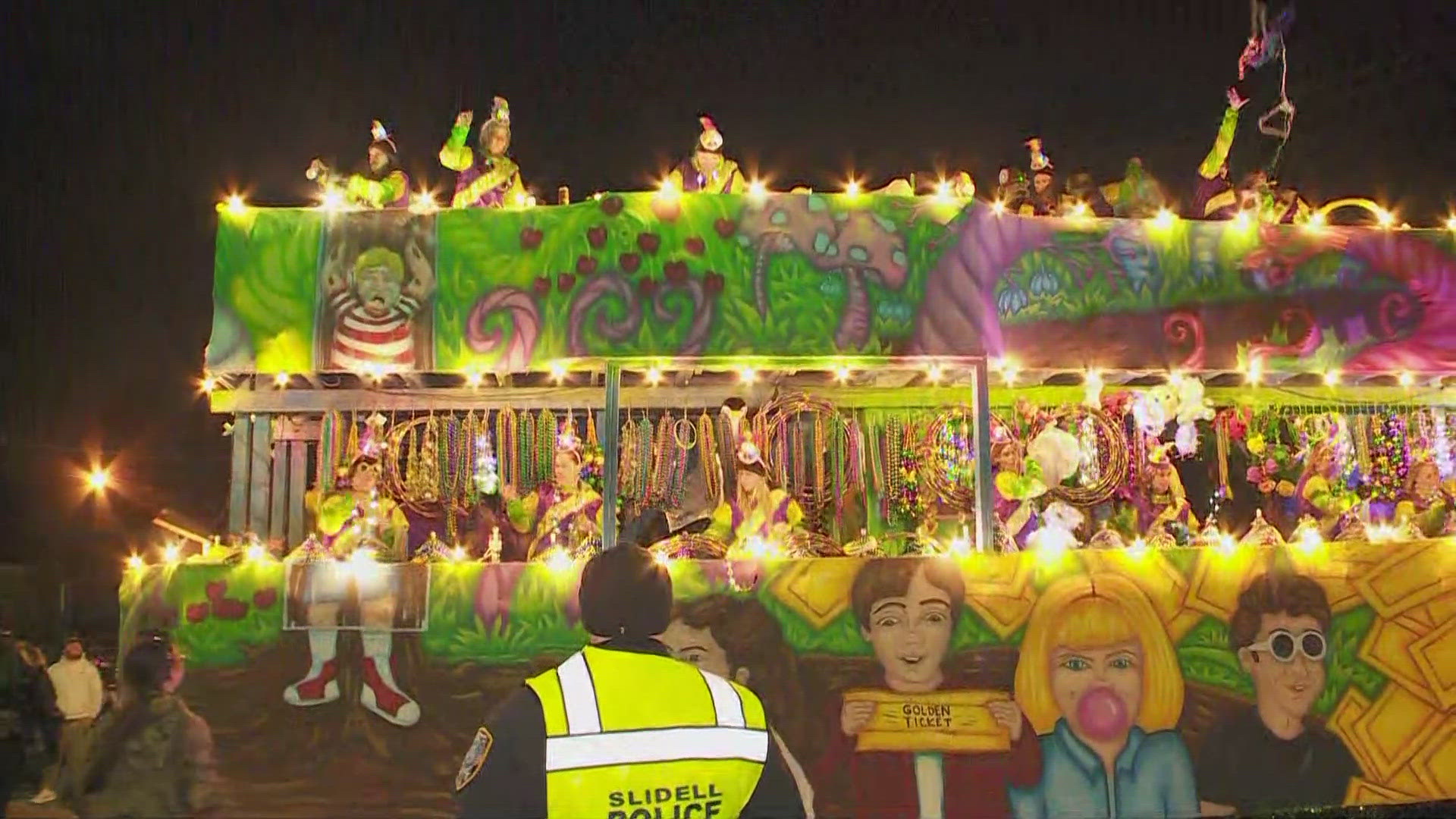 Watch the full Mystic Krewe of Titans parade in Slidell | wwltv.com