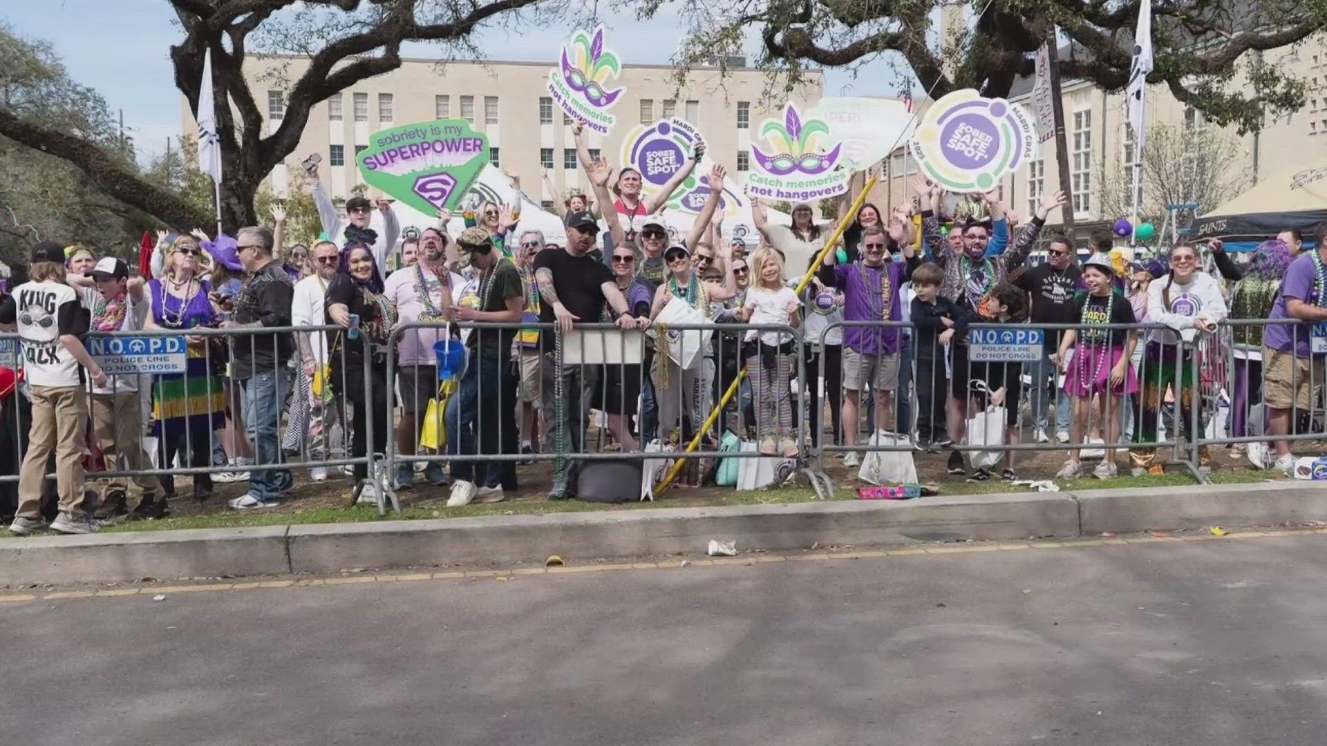 Mardi Gras Sober Safe Spot Crew Shares Safe, Inclusive Ways to ...