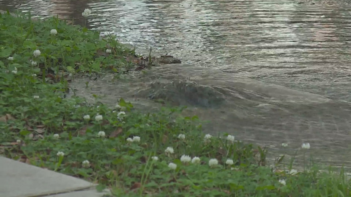 Concerns over bubbling water in streets | wwltv.com