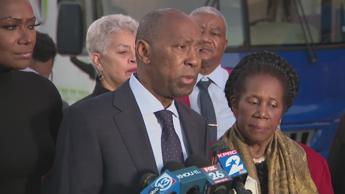 Texas congressman and former mayor of Houston dies at 70 years old ...