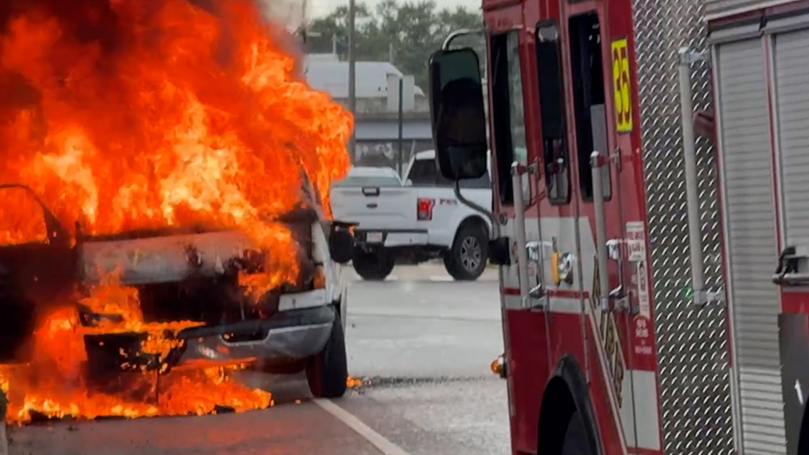 Car fire breaks out on City Park Avenue in New Orleans; no injuries ...