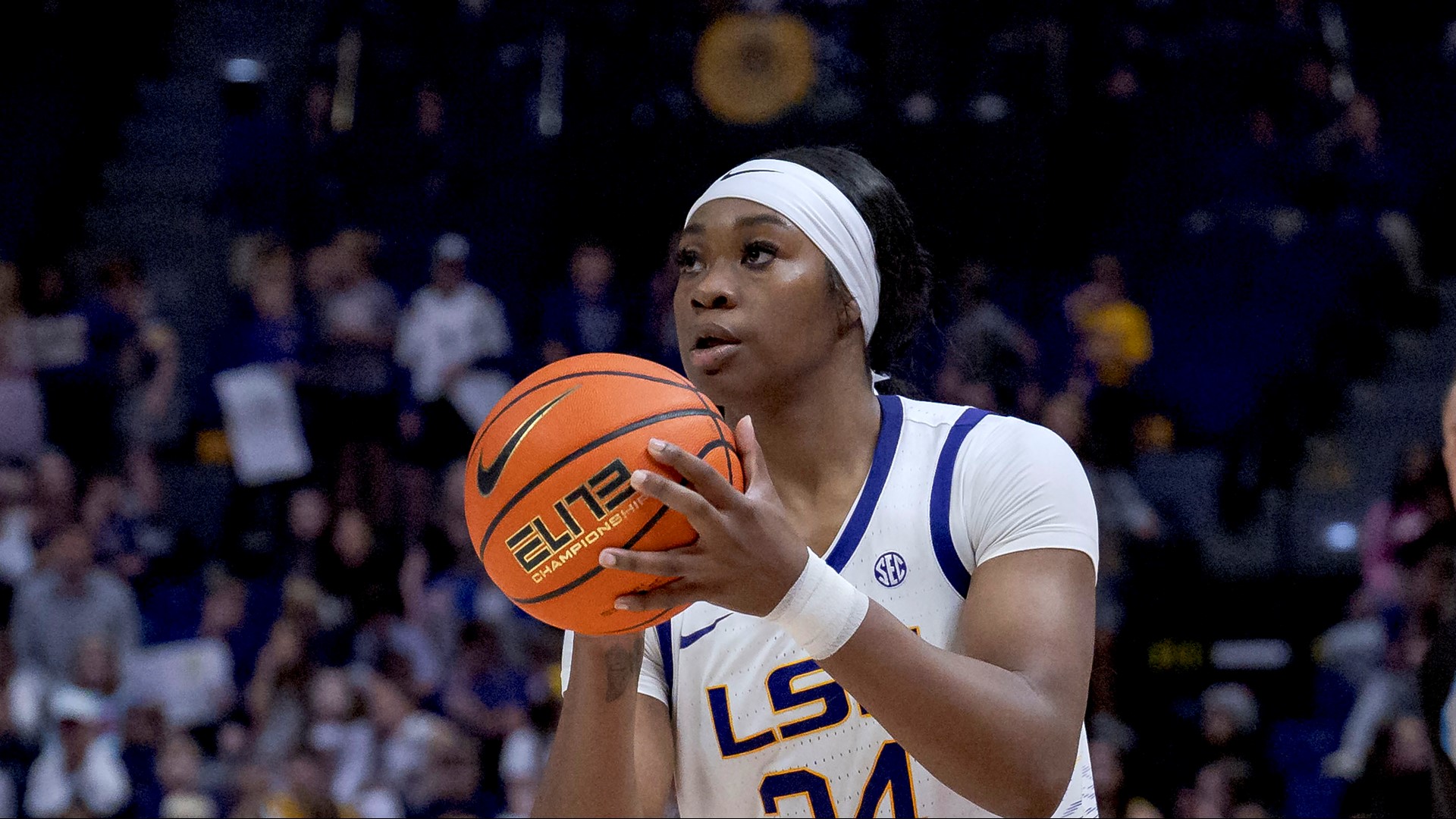 Angel Reese, Johnson lead way for LSU women in come-from-behind win ...