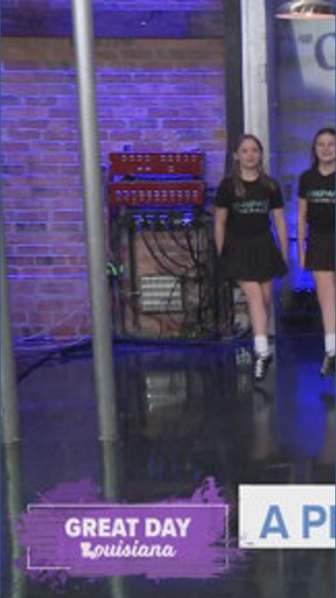 The Muggivan School Of Irish Dance Shows Off Their Moves | wwltv.com