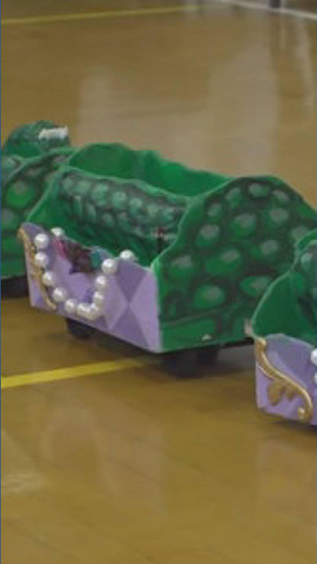 Kids explore the science behind Mardi Gras Floats at STEM NOLA event ...