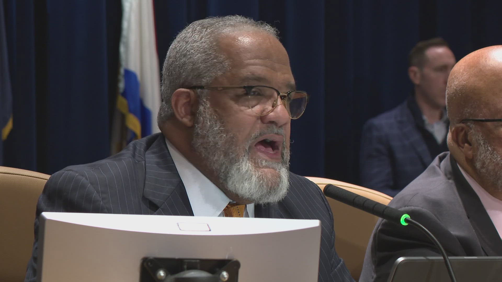 At New Orleans forum, Democrats criticize Minneapolis shootings, 'ICE ...