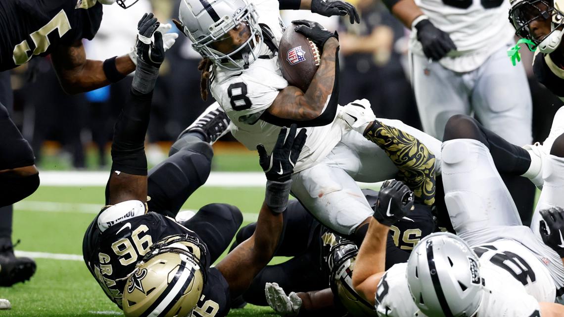 Brock Bowers sets NFL rookie records as the Raiders roll to a 25-10 ...