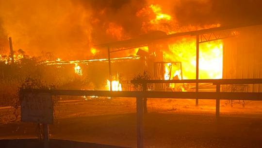 Hammond structure fire had Highway 190 shut down | wwltv.com