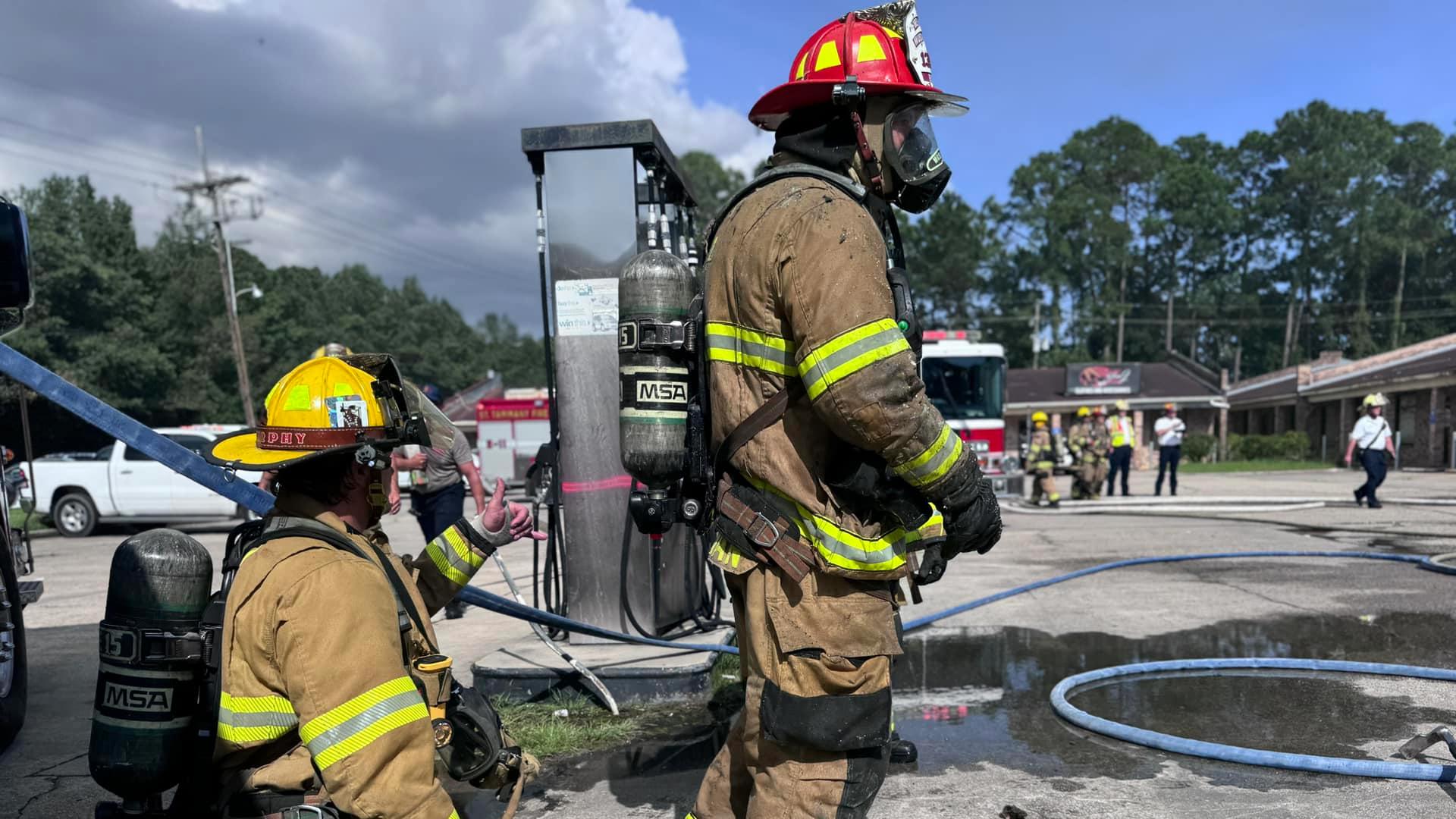 Watch: Slidell firefighters put out fire at Slidell restaurant | wwltv.com