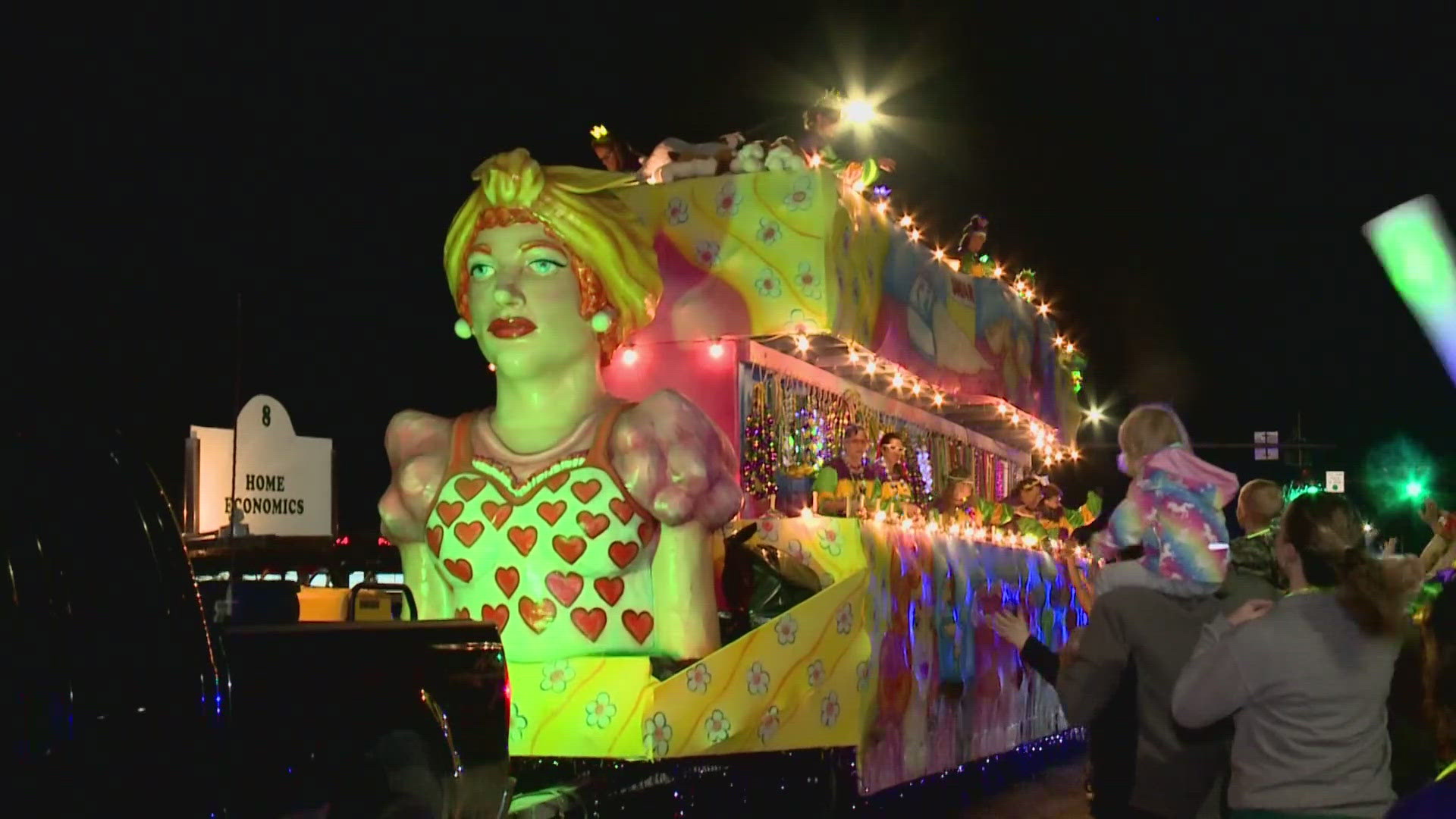 Carnival parade start times shift as Mardi Gras nears: Oshun, Cleopatra ...