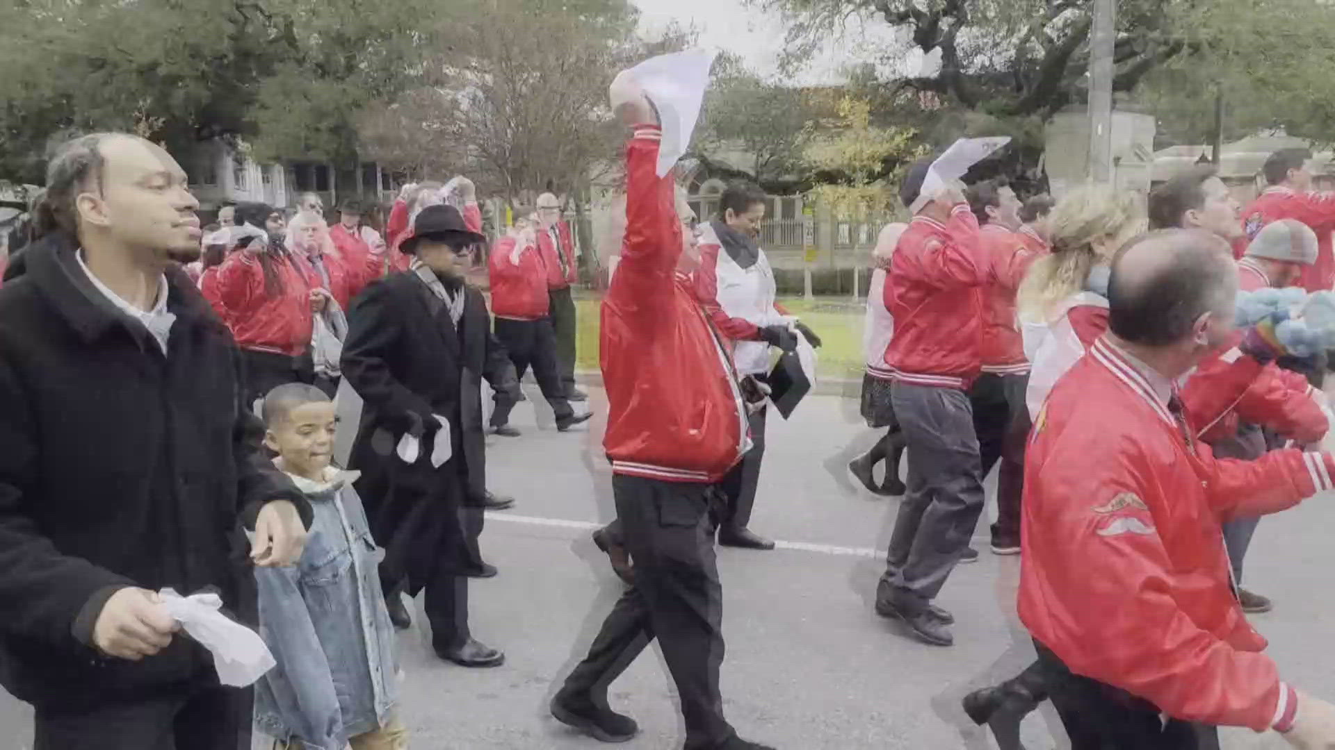 Second line celebrates the life of WWL film critic Alfred Richard in ...