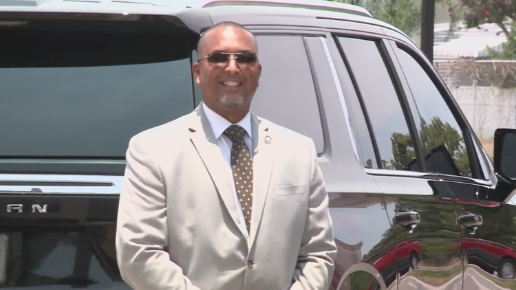 Chef Kevin Belton's fish tacos and creamy avocado sauce | wwltv.com