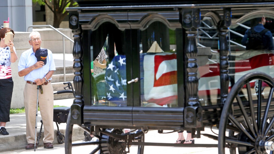 Former Governor Edwin Edwards laid to rest, praised as champion for ...