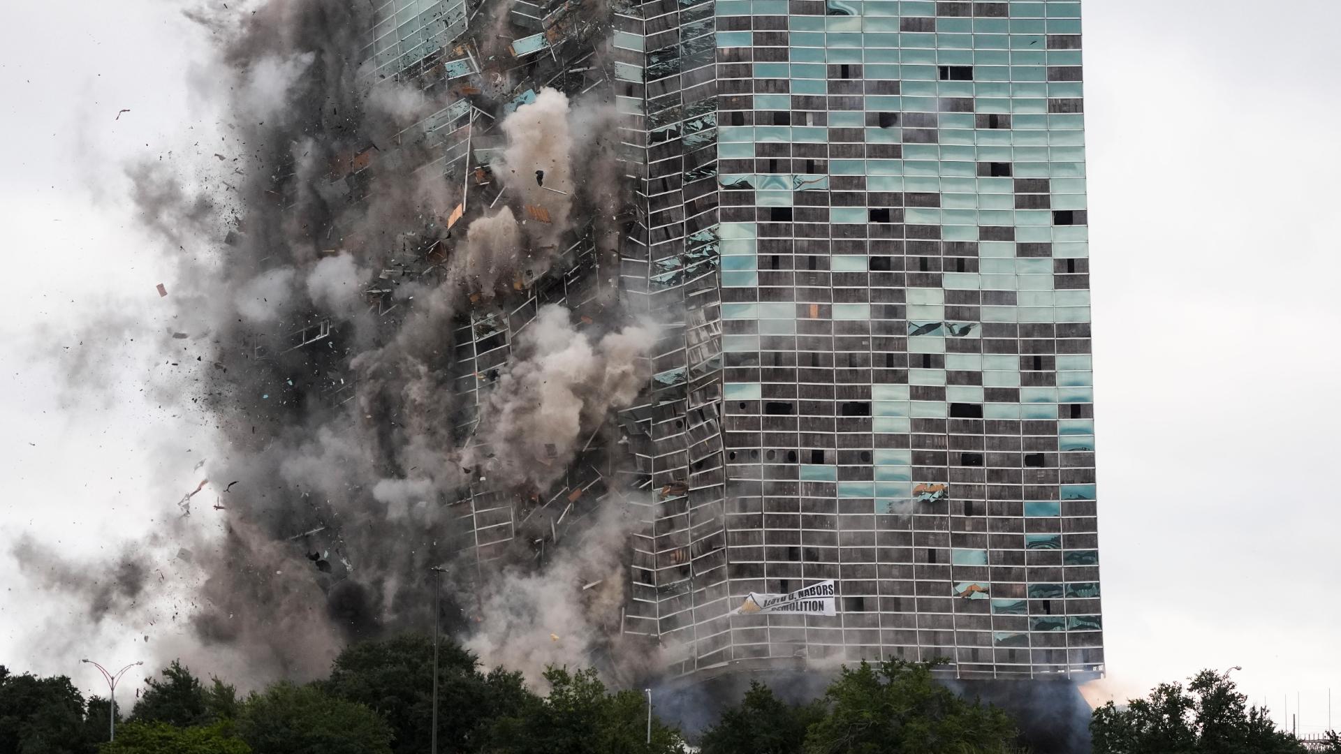 Hurricane-damaged skyscraper in Louisiana imploded | wwltv.com