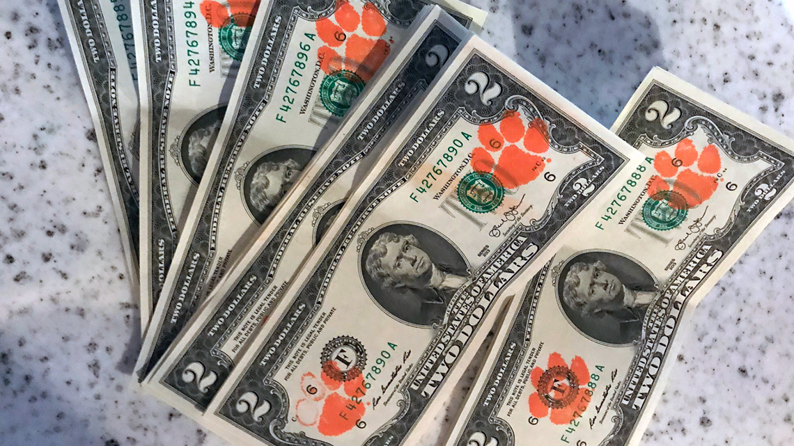 Clemson $2 bills spotted in New Orleans for National Championship ...