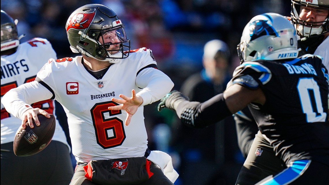 Buccaneers clinch NFC South title with 9-0 win over Panthers | wwltv.com