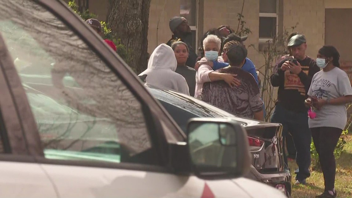 John Ehret student killed on way to school | wwltv.com