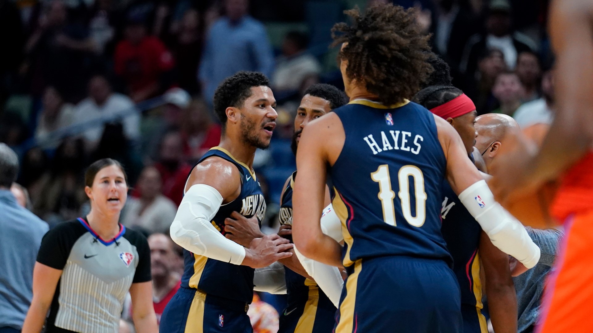 Pelicans lose 8th straight game, Josh Hart ejected early | wwltv.com