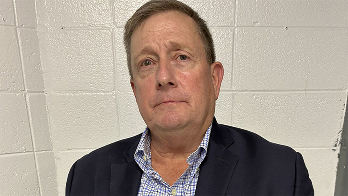 St. Tammany Sheriff Randy Smith turns himself in after steakhouse brawl ...