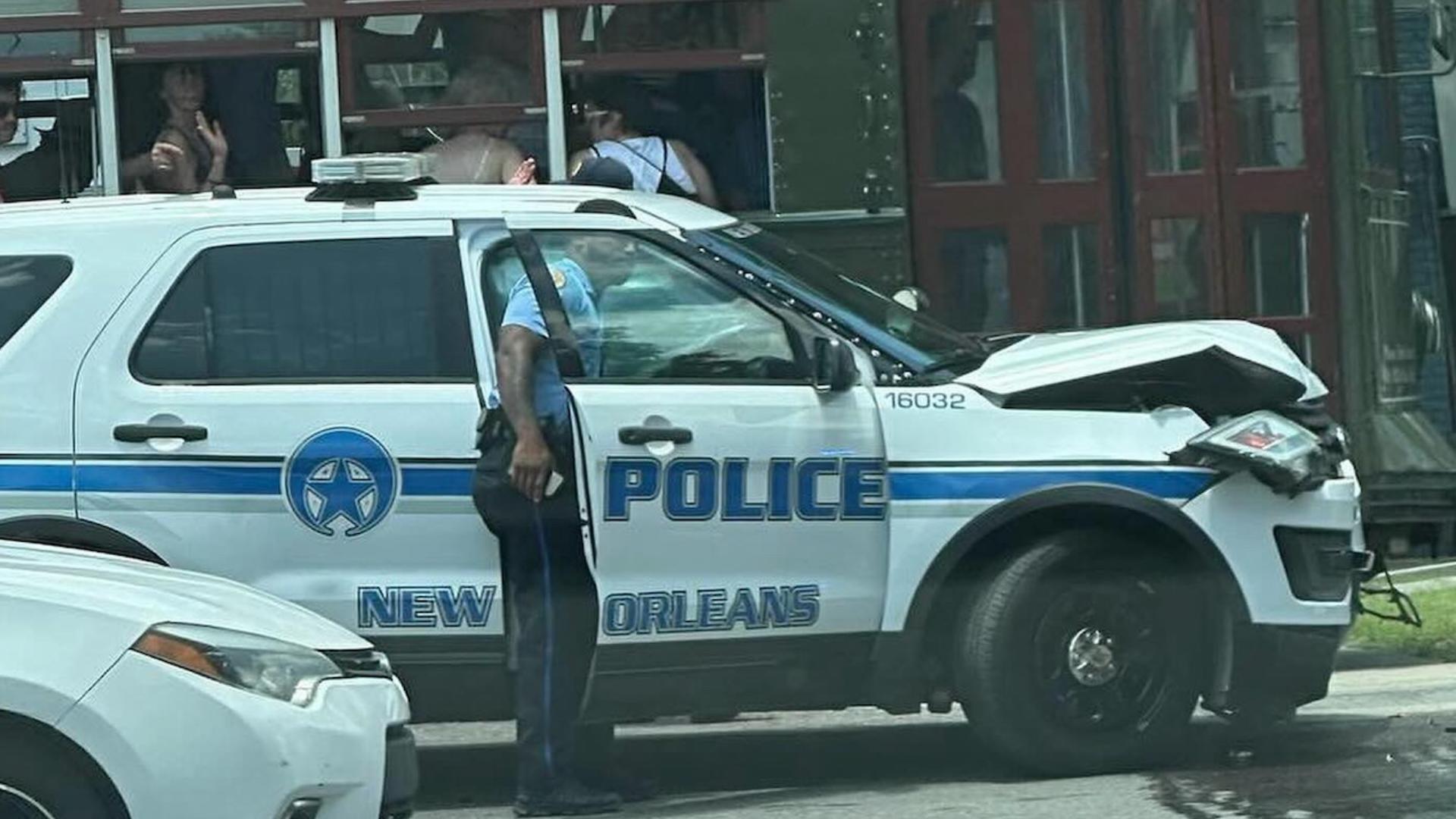 Officer injured, power outage after NOPD unit strikes utility pole ...