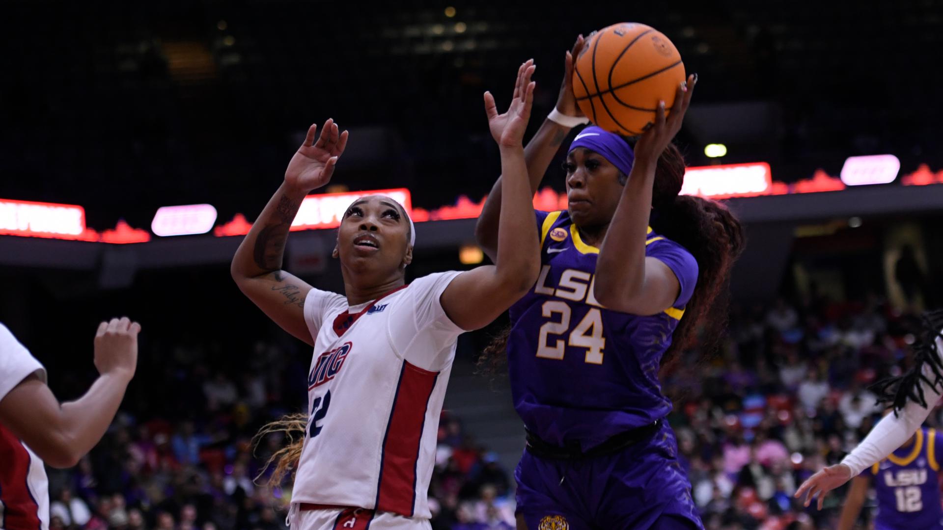 Morrow scores 19, grabs 13 rebounds in homecoming as No. 5 LSU beats ...