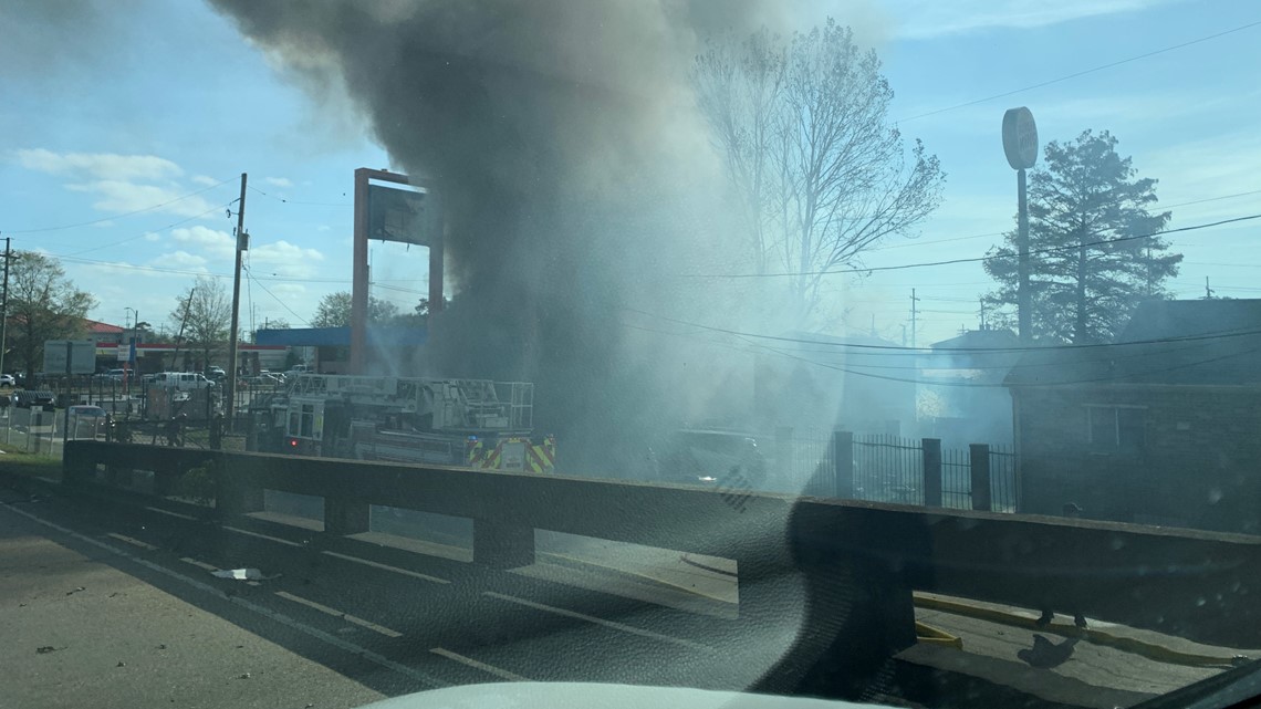 Firefighters battle two-alarm fire near I-610 and Elysian Fields ...