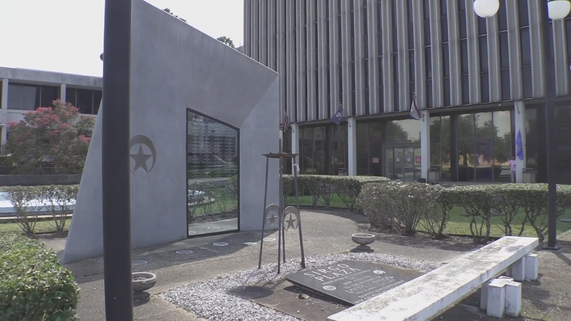 NOPD headquarters could be moving from Broad St. to Poydras across from ...