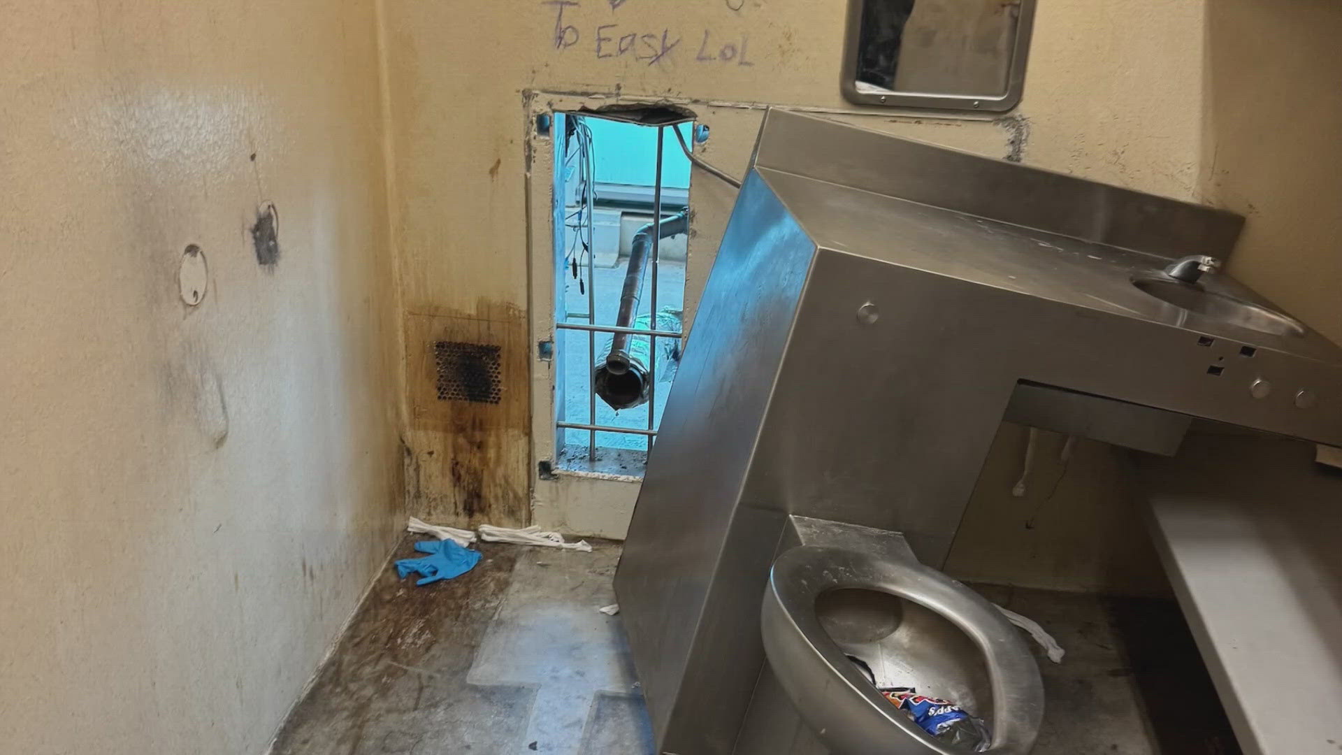 Escapee Derrick Groves' Girlfriend Arrest | wwltv.com