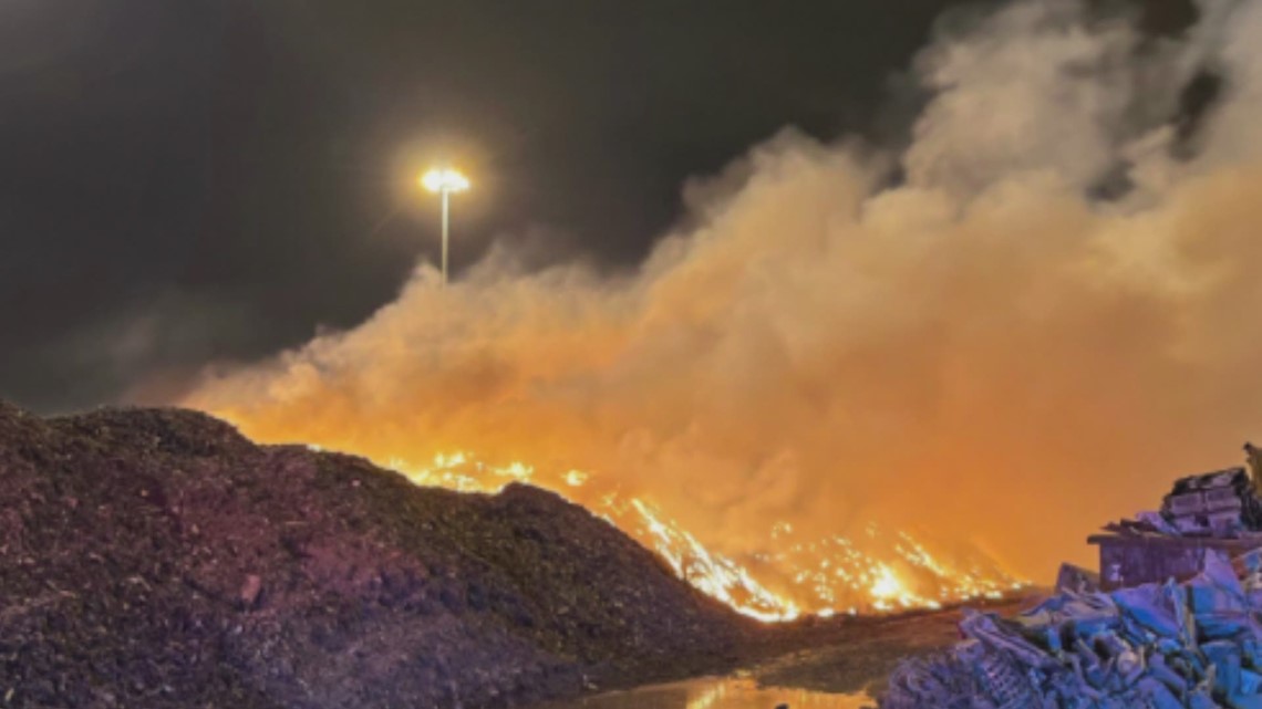 3-alarm debris fire in Lower Ninth Ward contained before dawn | wwltv.com
