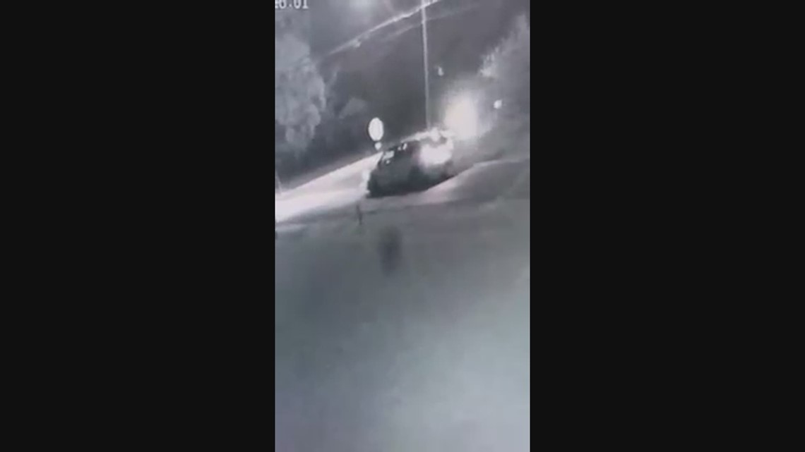 Rifleman opens fire at Kentwood intersection, hits TPSO car | wwltv.com