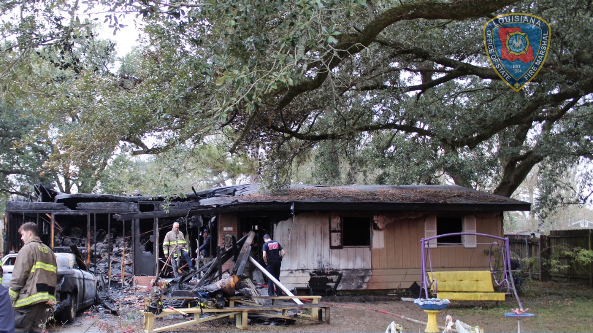 Fire rips through home in Denham Springs, killing 3, injuring 1 | wwltv.com
