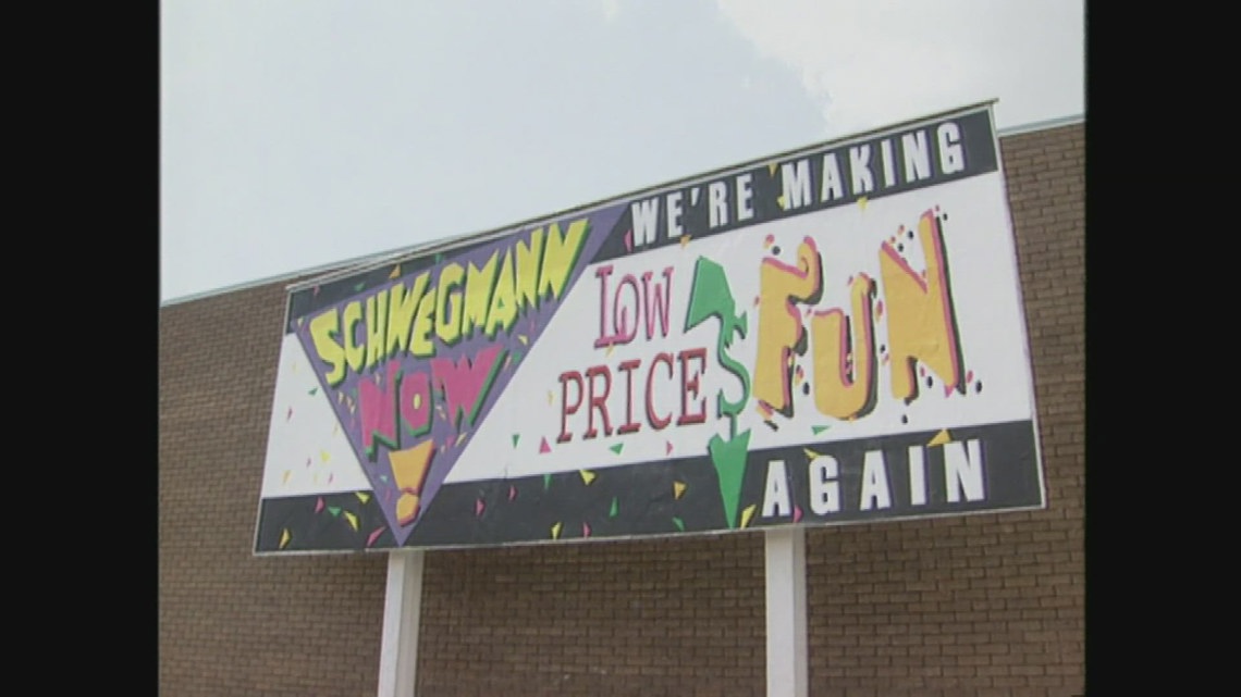 WWL Flashback: Makin' groceries with Ronnie Virgets | wwltv.com