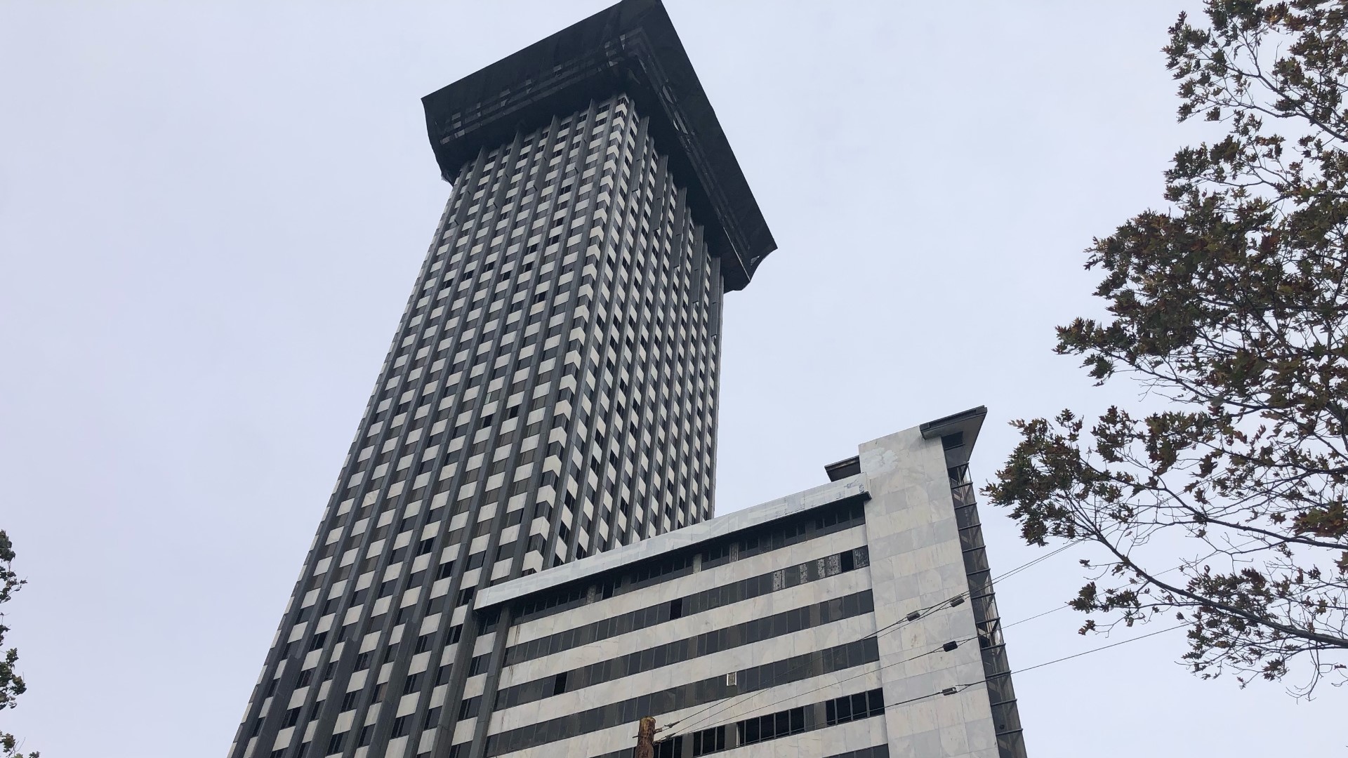 Joe Jaeger puts Plaza Tower up for sale | wwltv.com