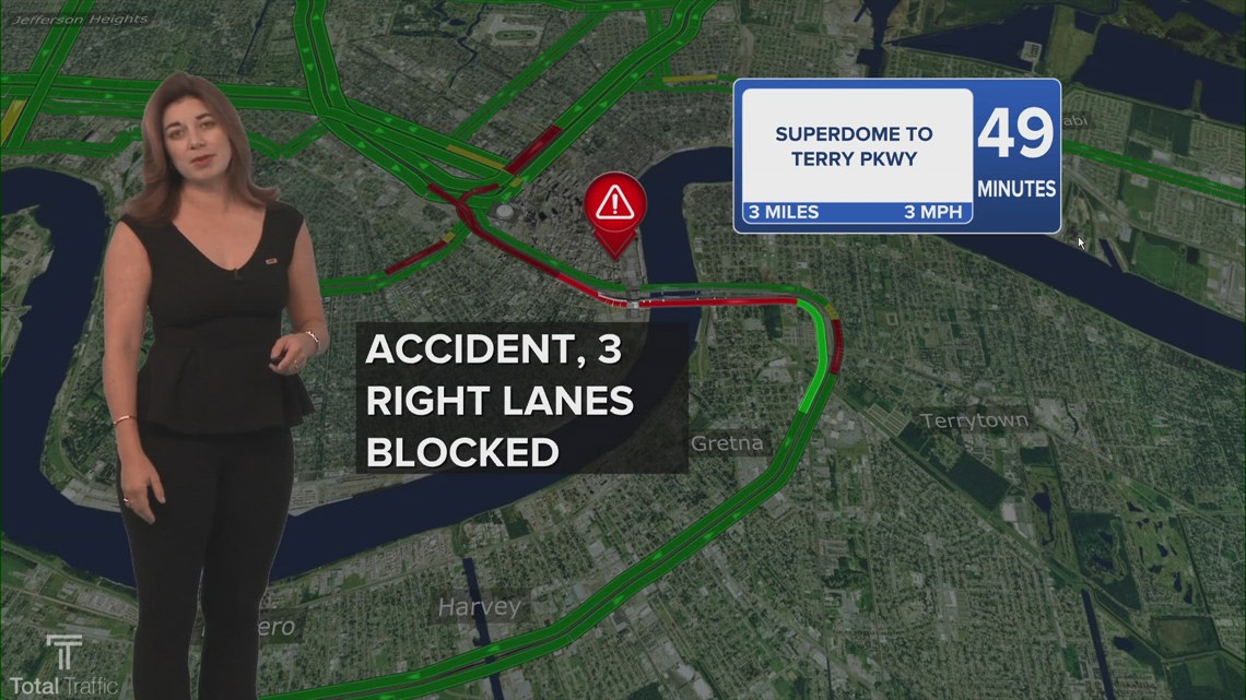 Vehicle crash causes delays on Crescent City Connection | wwltv.com