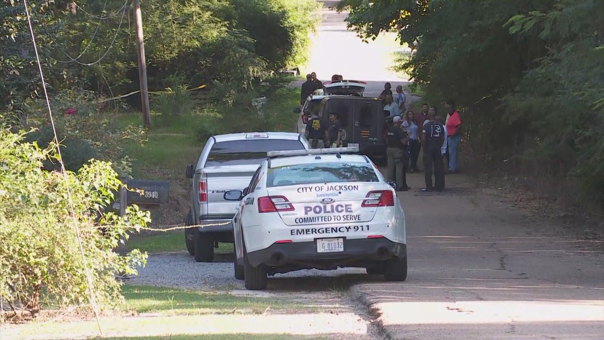 Mother and child dead, suspect in custody | wwltv.com