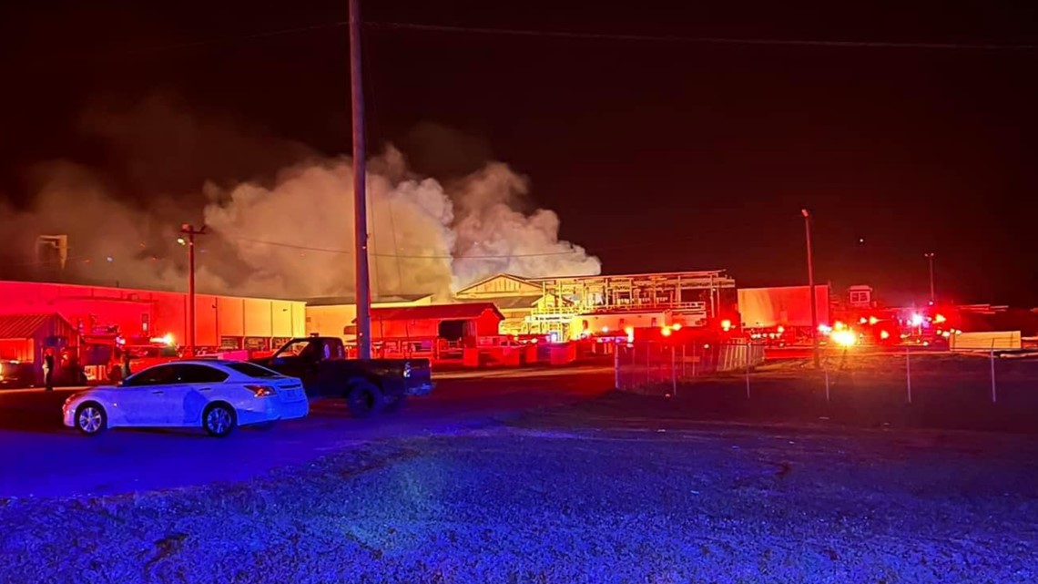 'Very large and dangerous' fire at Bogalusa saw mill | wwltv.com