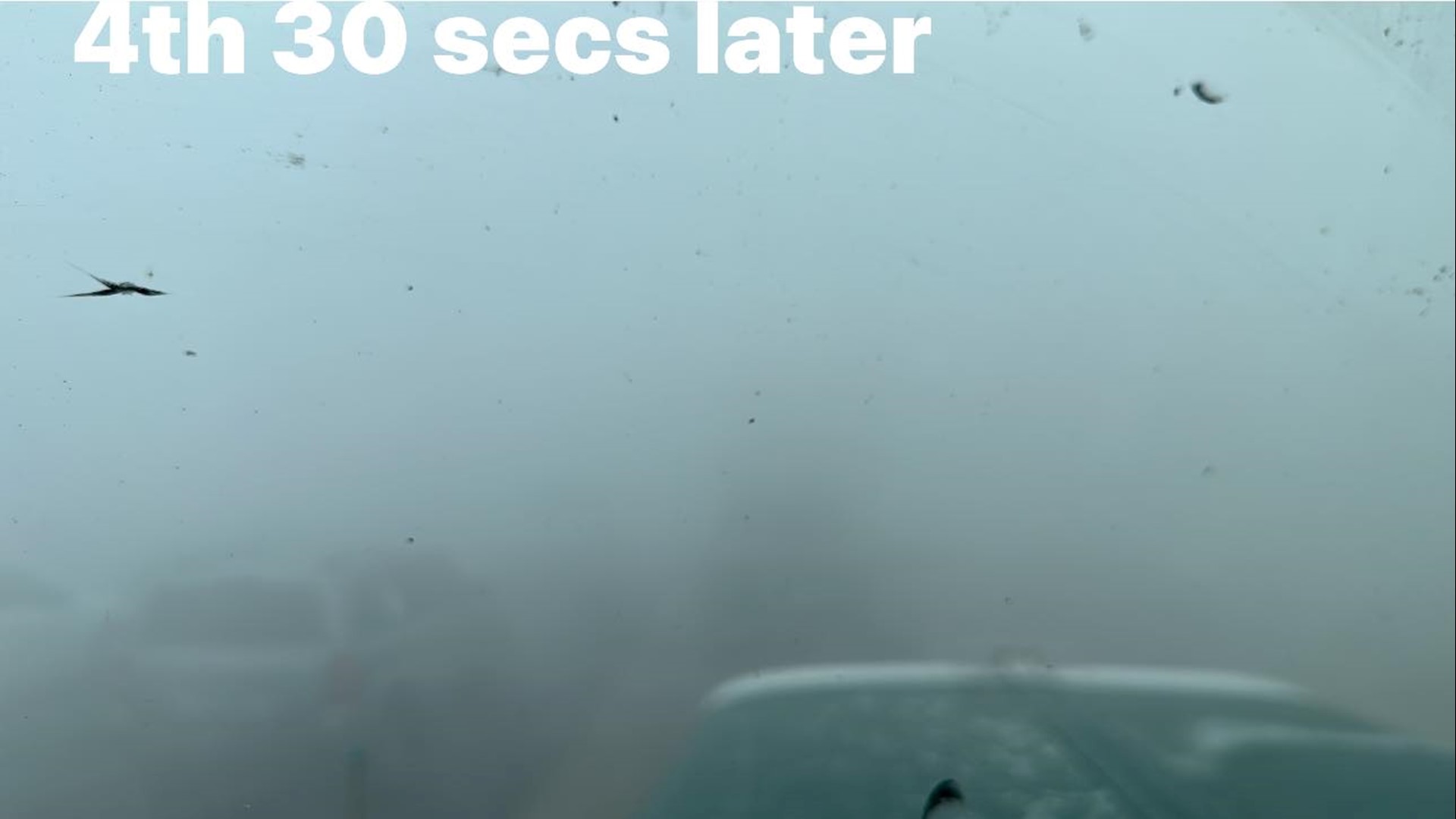 Dramatic photos show that during intense fog, a few feet can make a ...
