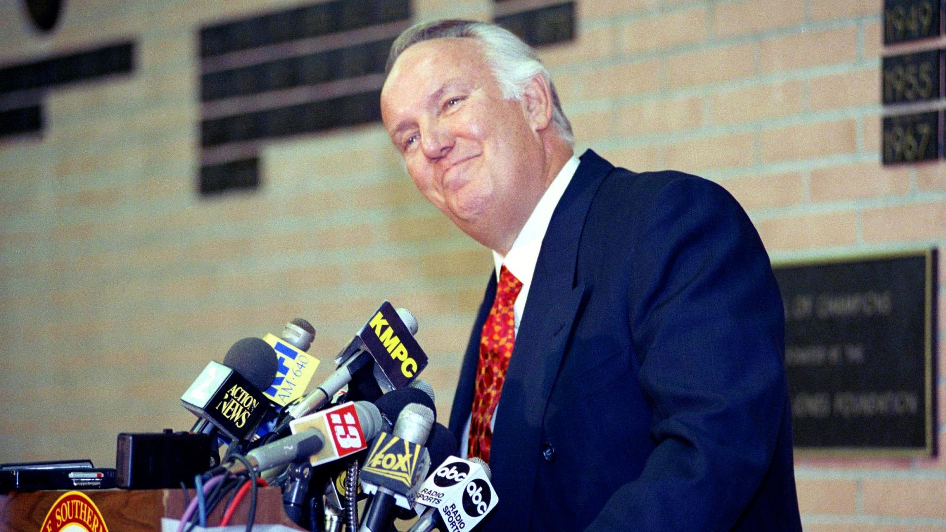 Former LSU consultant John Robinson, successful football coach at USC ...