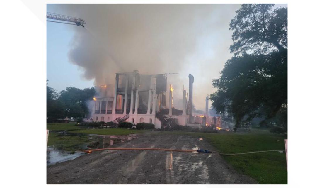 Fire destroys historic Nottoway Plantation in Louisiana | wwltv.com