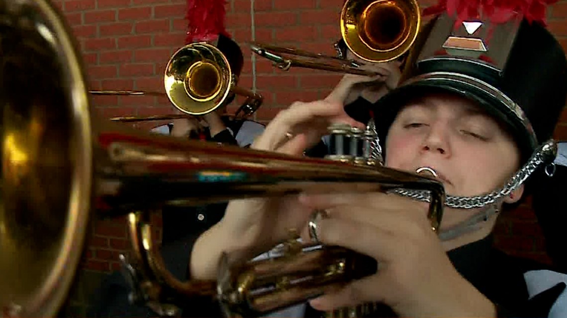 Mardi Gras Music: Fontainebleau High Crimson marching band set to ...