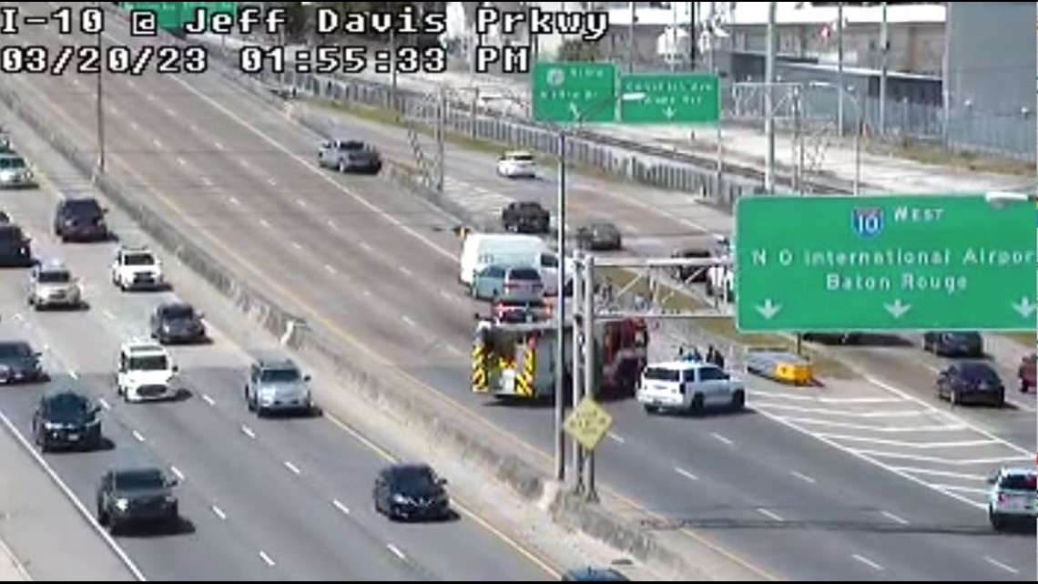 Interstate 10 westbound closed in New Orleans due to crash | wwltv.com