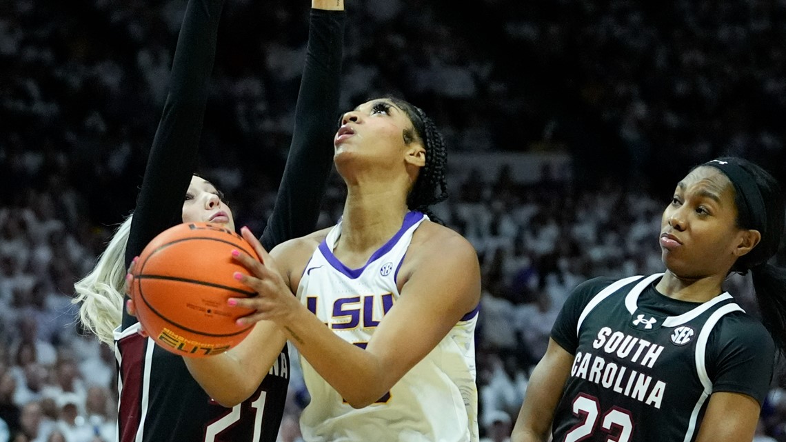 LSU women fall late to So. Carolina in front of packed house | wwltv.com