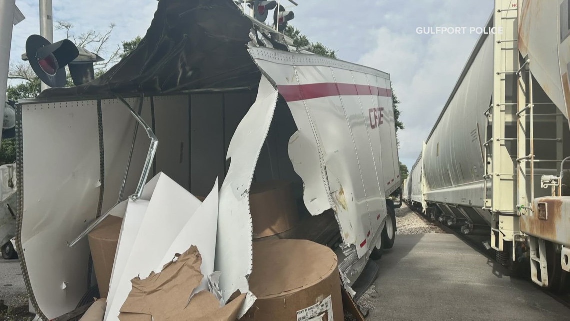 Train crashes into 18-wheeler in Gulfport | wwltv.com