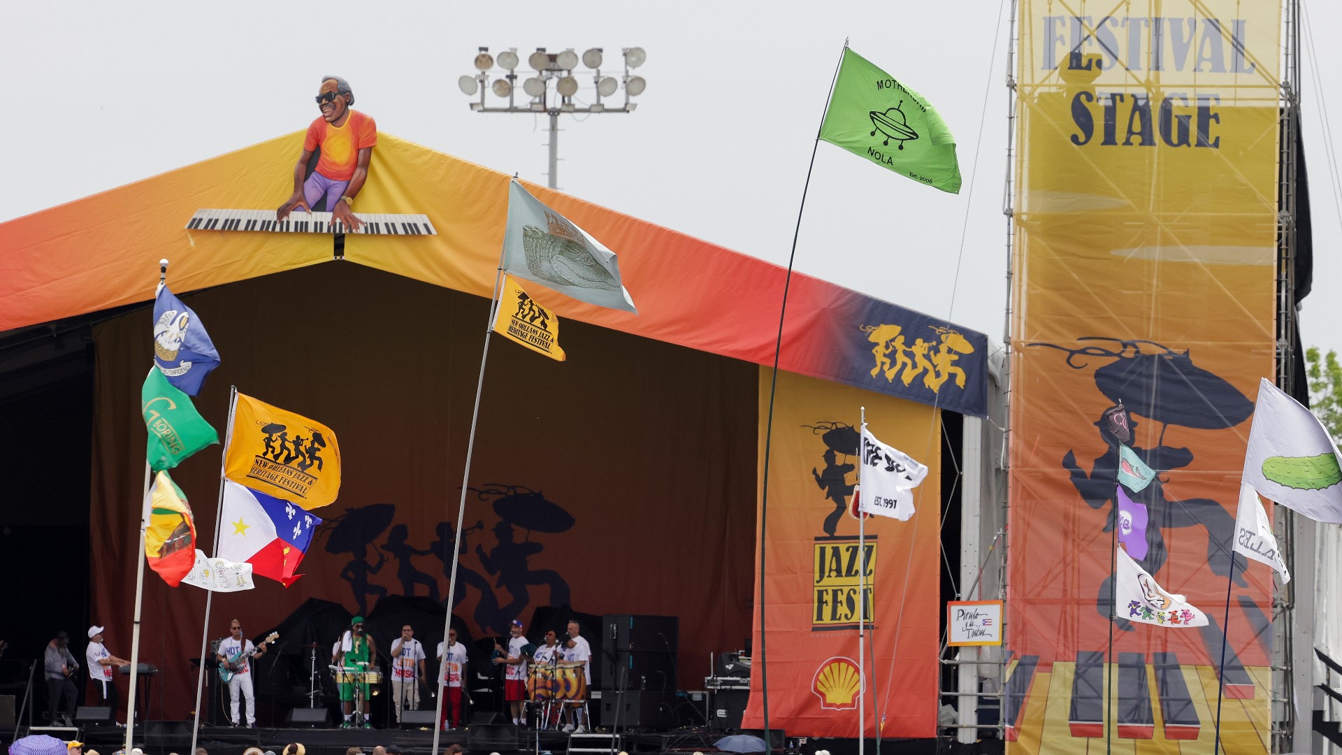 Jazz Fest 'Locals Day' tickets available online with no fees | wwltv.com