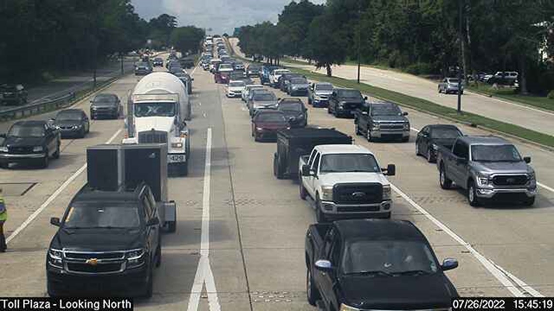 Causeway commuters will need to replace their toll tag soon, here is ...