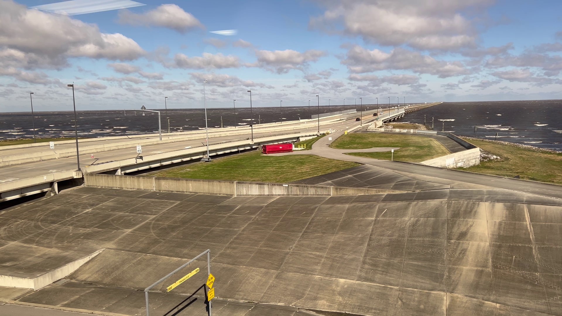Winter Weather Forces Lake Pontchartrain Causeway Bridge to Restrict ...
