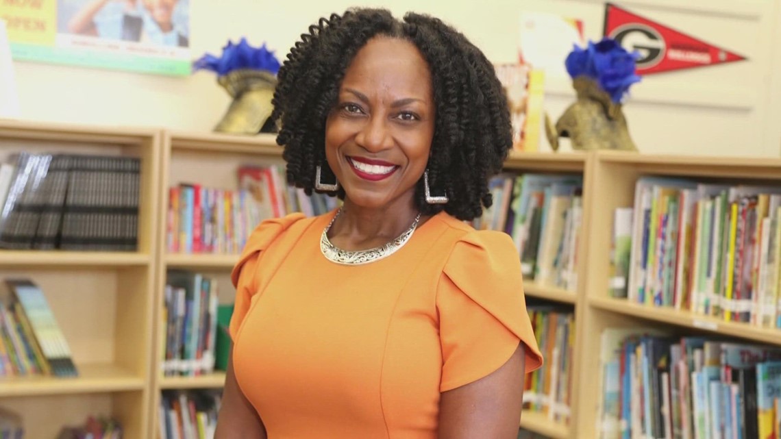 NOLA-PS superintendent officially steps into her role | wwltv.com