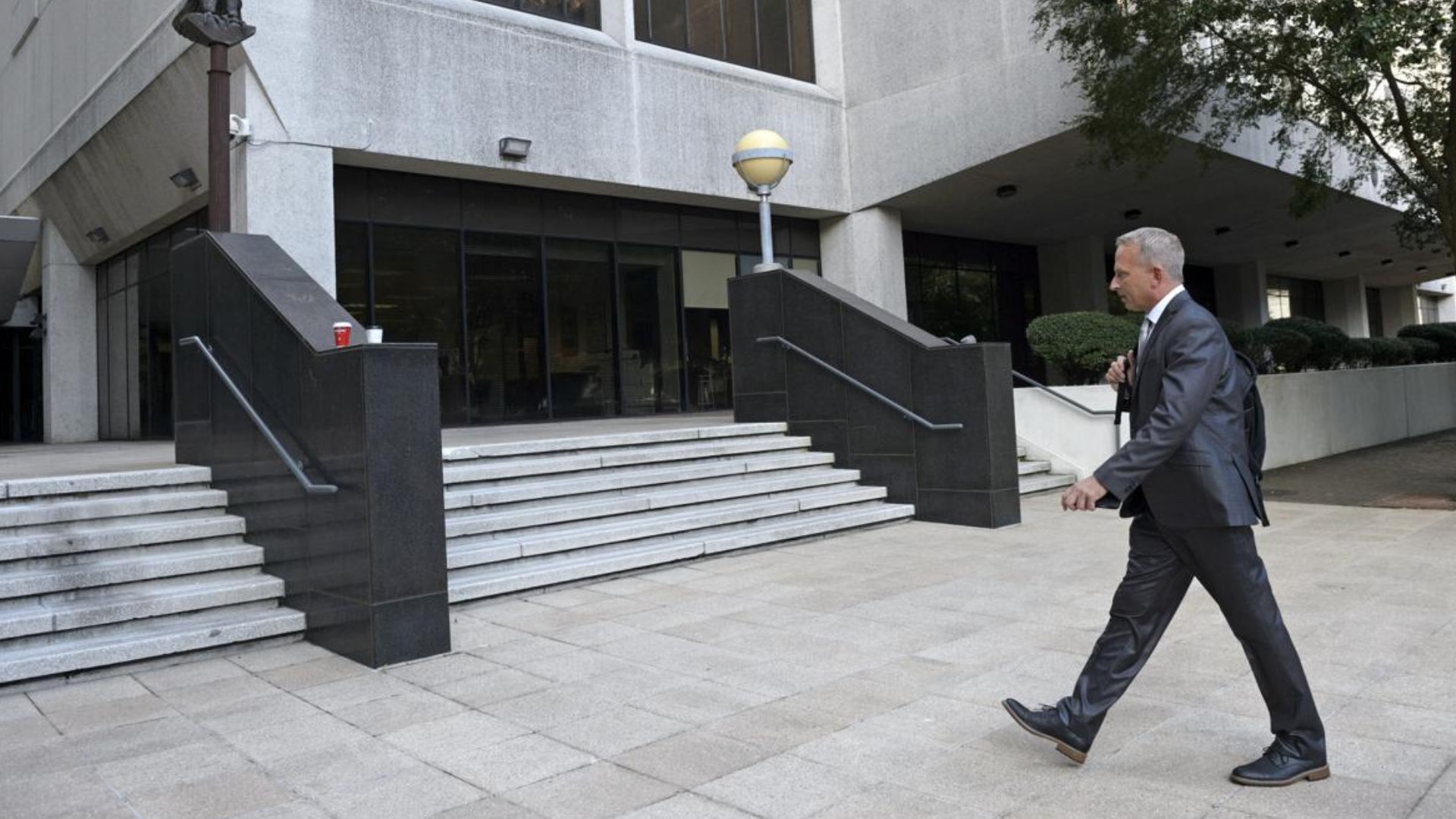 Chad Scott: Jury convicts ex-drug agent on 7 corruption counts | wwltv.com